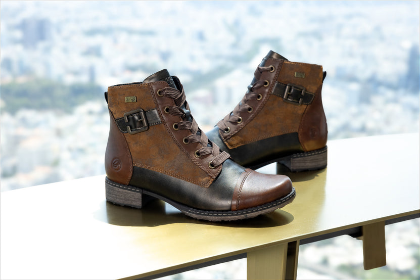 Zagros Shoes | Buy Stylish Shoes Online for Every Occasion